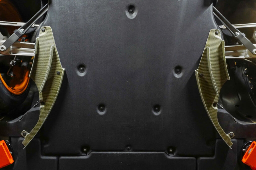 E-Motion Engineering Carbon Front Underbody Strake Set - Porsche 991 ...